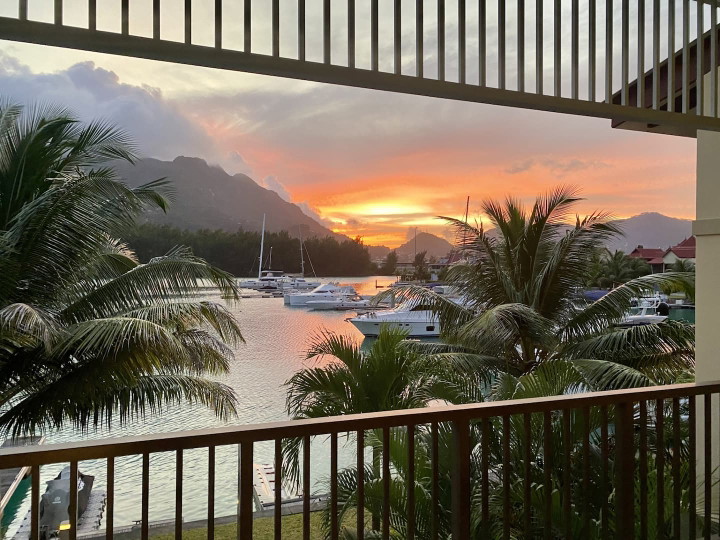 Waterfront Apartment In Eden Island, Seychelles - Mahé