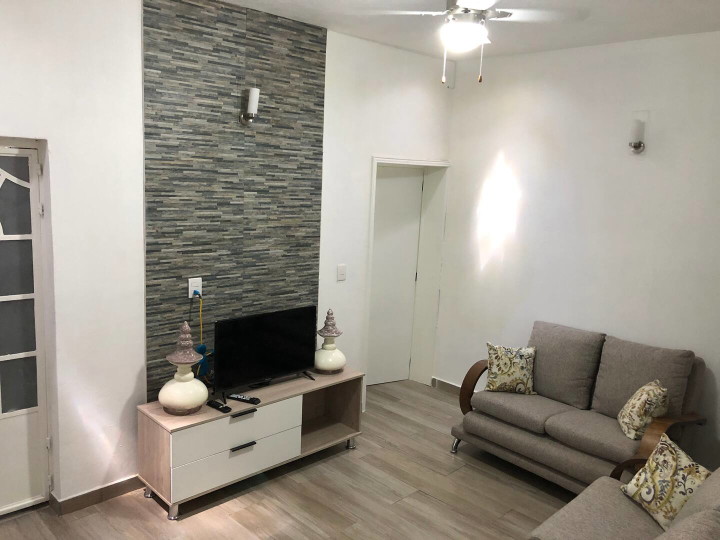 Apartment # 1 In Downtown Tlaquepaque - Tlaquepaque