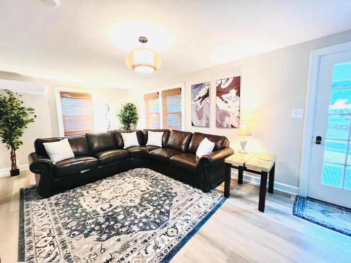 Fabulous Home W/ Hot Tub - Hershey, PA
