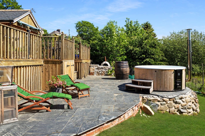 Large Home With Panoramic View, Garden & Hot Tub. - Moray