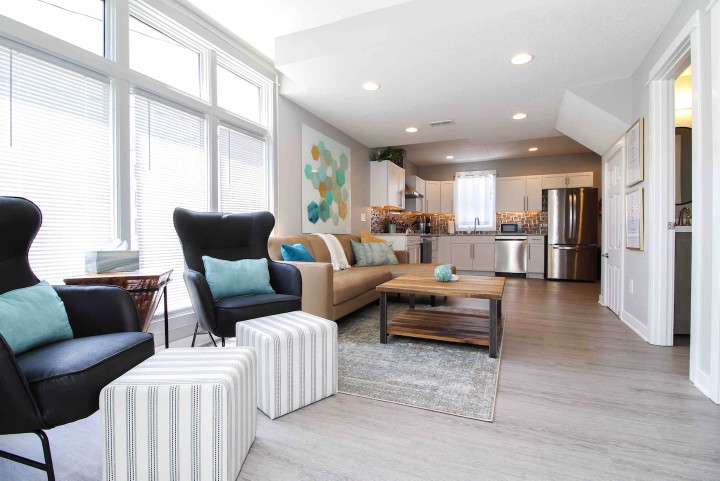 Lux 4-bedroom Dsm Home, Great Location! - Des Moines, IA