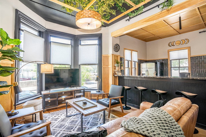 Sunny- Nordic-inspired Flat. Intimate & Beautiful - Providence, RI