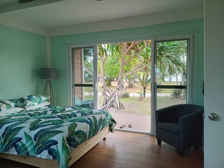 Surf 1 - Port Vila