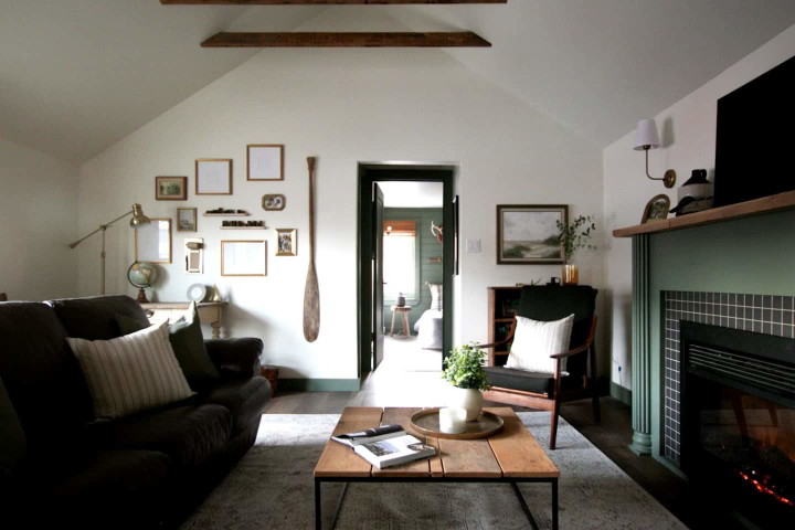 Charming Village Loft Getaway - Ontário