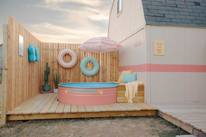 Retreat For Two, Private Stock Tank Pool! - Kerrville, TX