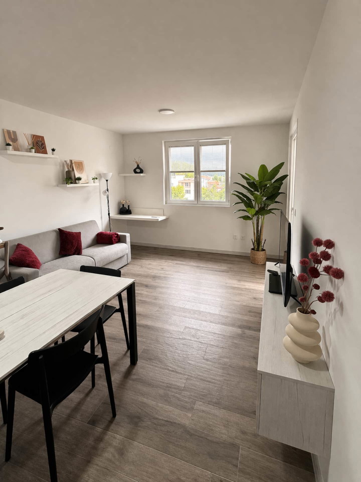 Civico27| Modern Apartment In Sondrio - Sondrio