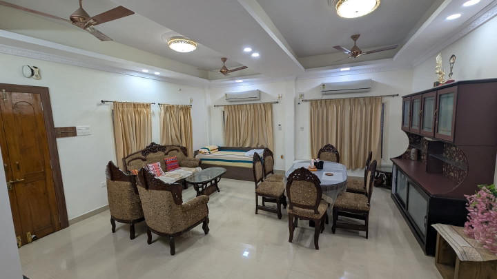 Swamy's Nest | Peaceful & Spacious Stay In Bhopal - Bhopal
