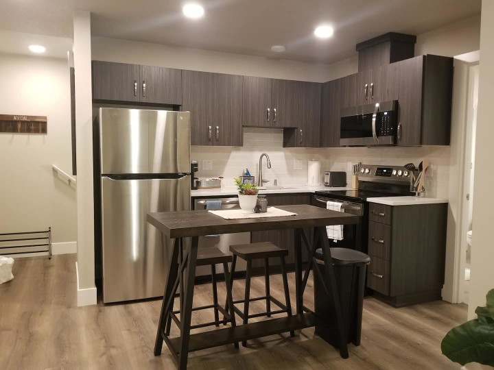Upscale Troutdale Apartment Near The Edge! - Gresham, OR