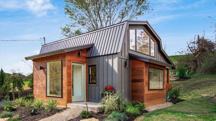 Modern Cabin Next To Salt Fork State Park - Cambridge, OH
