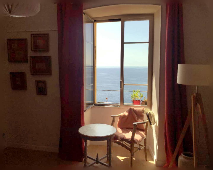 A Cozy Oceanfront Setting - Bastia