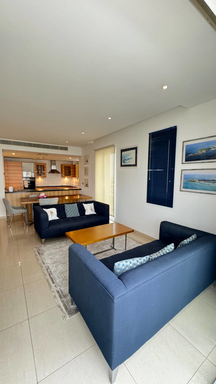 2 Bedrooms, The Wave New Wave Apartment - Mascate