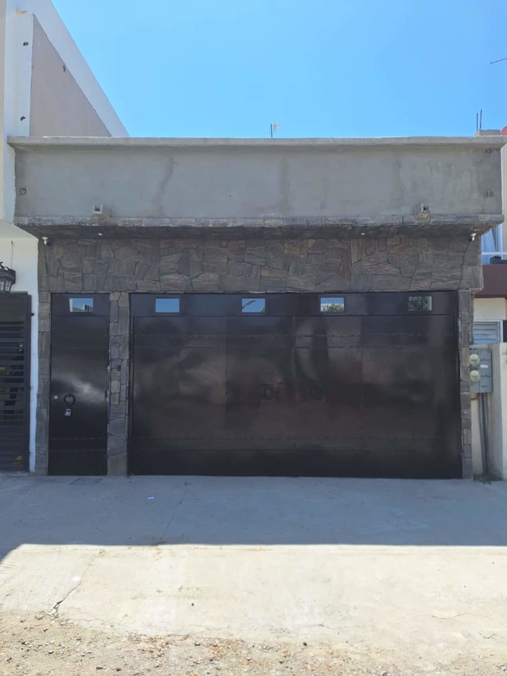 Casa En Privada Terrabella - Tijuana