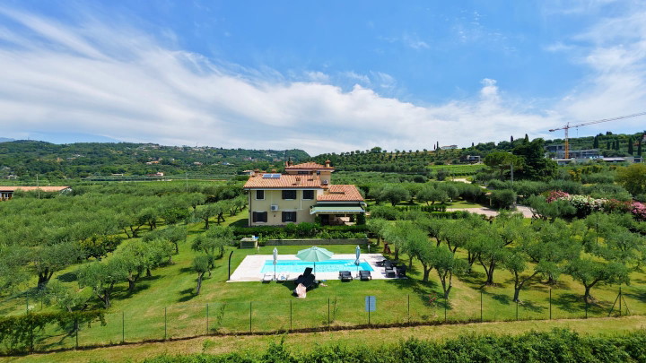 [Bardolino] - Villa Privata Con Piscina - Garda