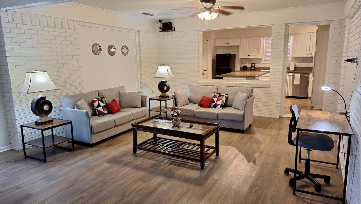 Lovely &Cozy Home-suite Freew&d. Longstays 33%off! - Irving, TX