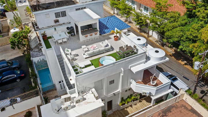 Condado Home, 7br/5bath, Pool, Rooftop, Generator - San Juan, Puerto Rico