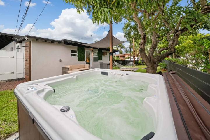 Mango Zen Oasis Spa Retreat In Fll - Fort Lauderdale