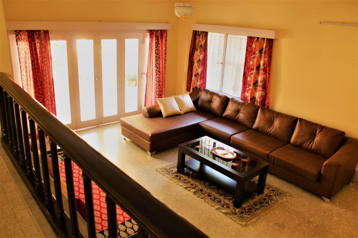 Huge, Spacious, Unique Apt In The Heart Of Kolkata - Kolkata