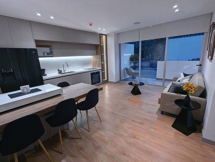 Top Quality, Great Location! - Ecuador