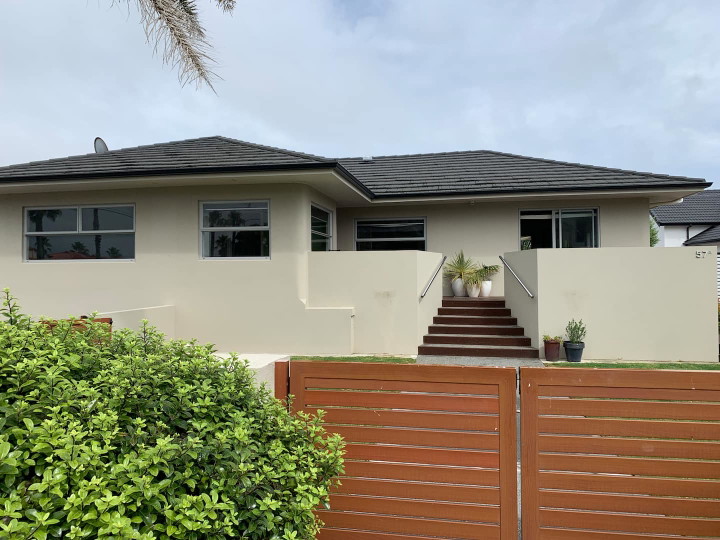 Home In Mount Maunganui -