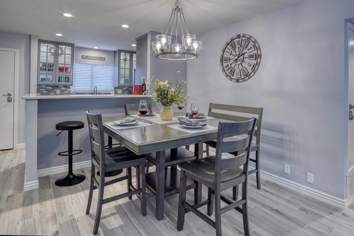 Stunning 2bd/2ba - Old Town, Scottsdale Condo - Scottsdale, AZ