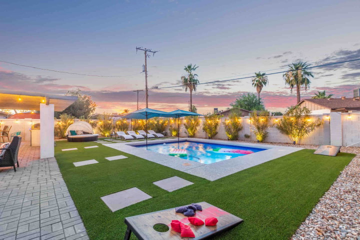 "Big Resort Style Yard"modern, Mins From Old Town - Scottsdale, AZ