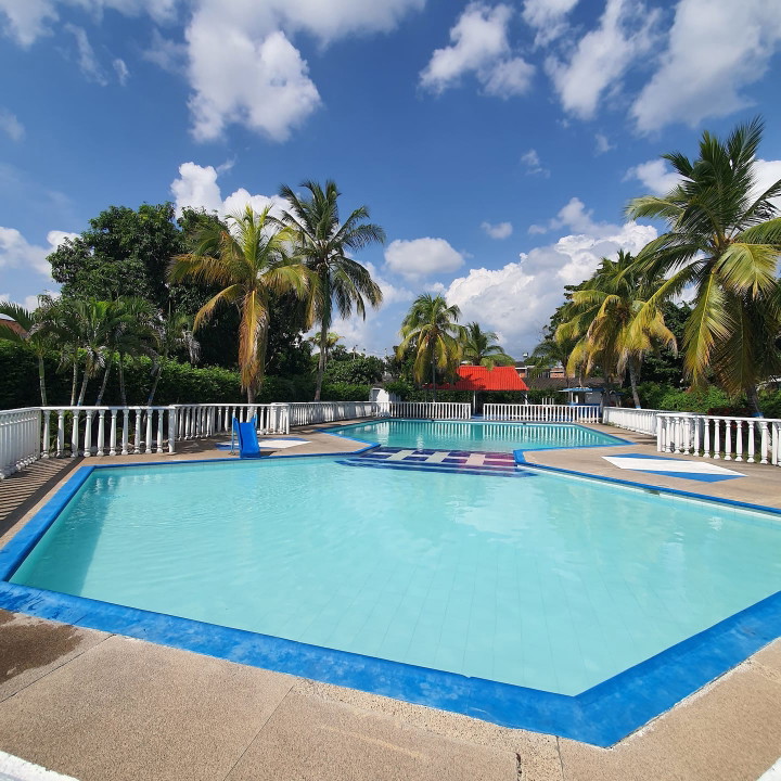 Casa De Descanso Con Acceso A Piscina Y Boli Rana - Flandes