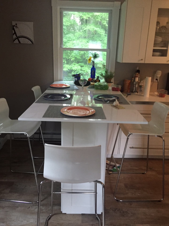 Top Floor 2 Rooms & Bath/walk To Gillette Stadium - Foxborough, MA