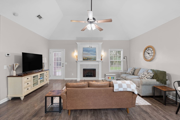 Quiet Family Home - Near Everything! - Statesboro, GA