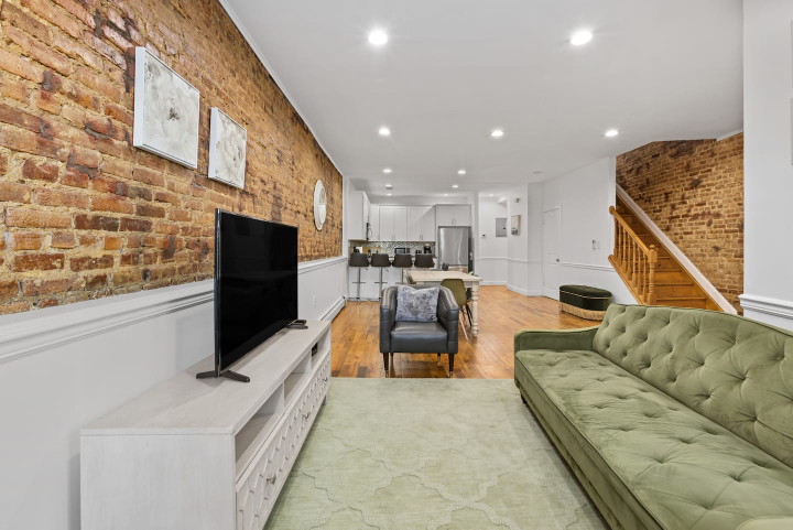 Luxury 8br Brooklyn  Fast Wifi  Smart Tvs - Crown Heights, NY