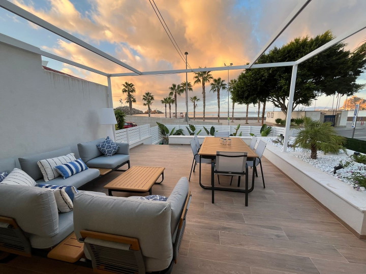 Modern Bungalow Large Terrace On The Beachfront - Águilas