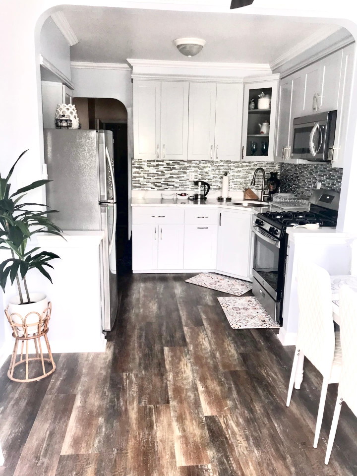 Brooklyn's Spacious Floor Apt. - Brooklyn, NY