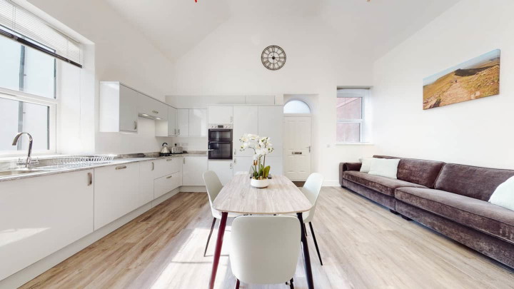 Cohost Partners | Stylish 2br Apt With Mountain Vi - Abergavenny