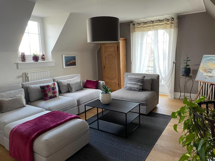 Appartement De Charme Avec Cachet, Tout éQuipé - Neuenburg
