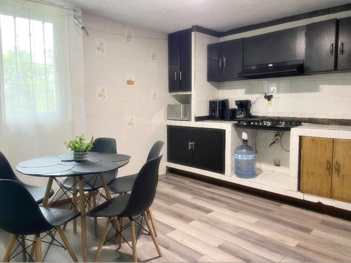 Full Apt. Home Cinema | Metro | Near San Pedro - Monterrey