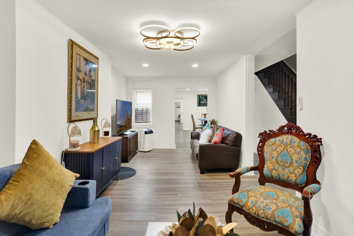The Brick & Blue - A Historic Reading Townhouse - Reading, PA