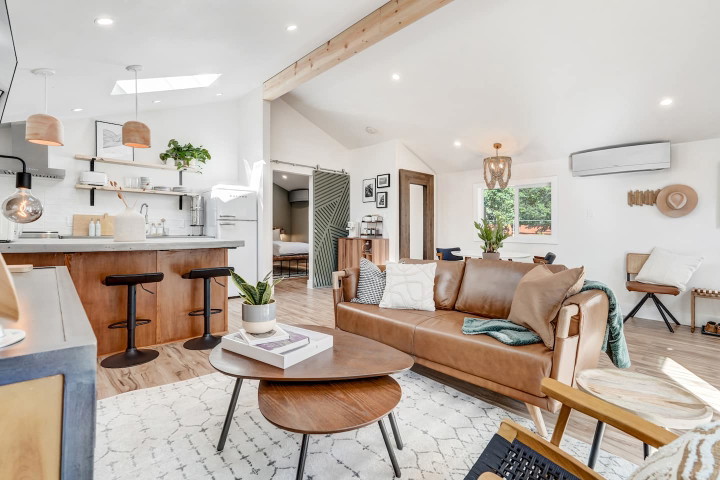 Earthy Chic Casita In Prime Location - Colorado Springs, CO