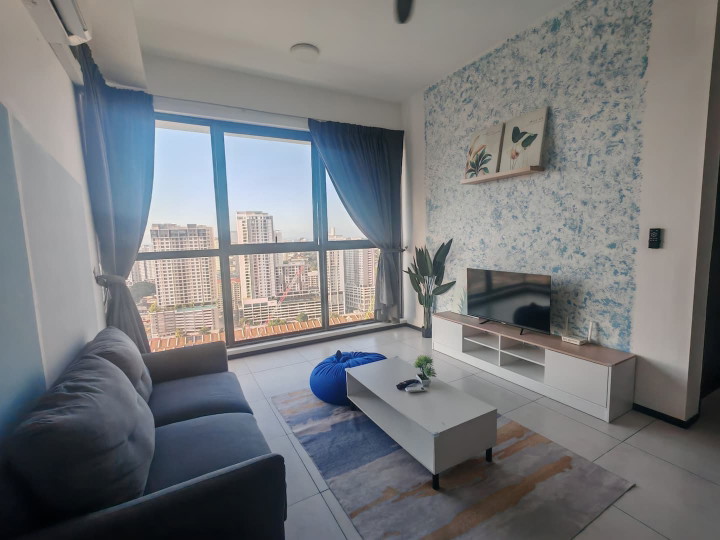 Modern Comfort With City Views - Penang