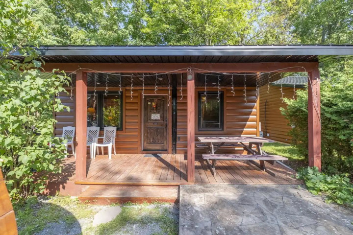 Cottage Retreat With Private Hot Tub & Sauna - Norwood