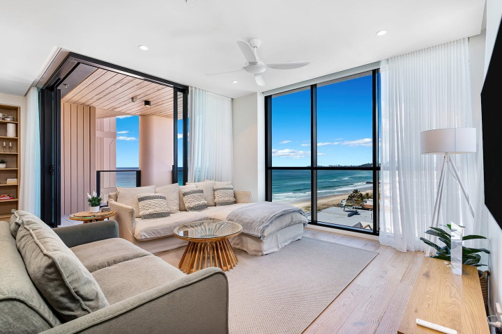 2-bedroom Luxury | 11th Floor Ocean Views - Gold Coast