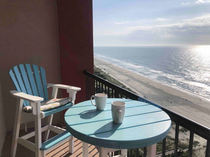 Beautiful Penthouse Direct Oceanfront Condo - Myrtle Beach, SC