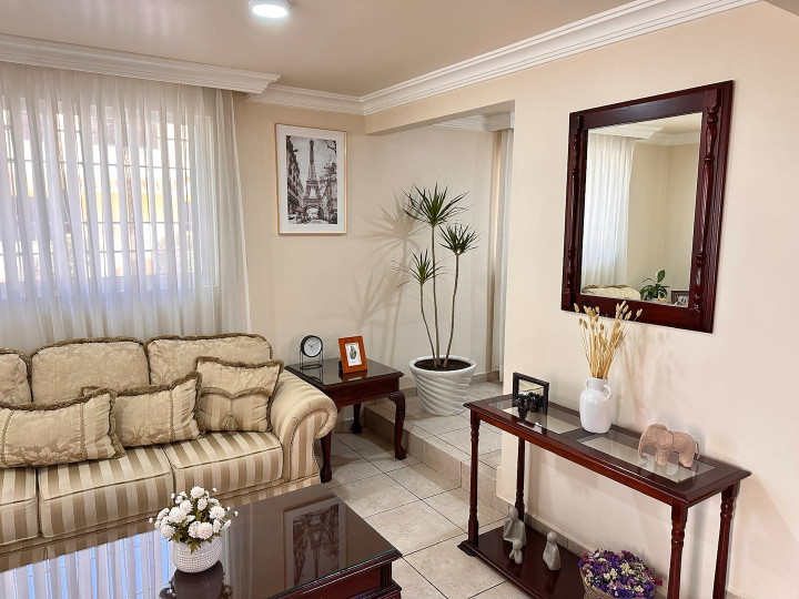 Elegante Y Cómoda Casa Toluca! - Toluca