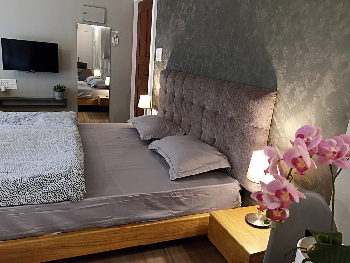 Eutierria Living: Bright & Enticing Condominium - Goa
