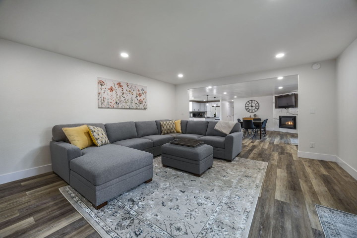 Modern Westside Retreat | King Bed | Near Tahoe - Carson City, NV