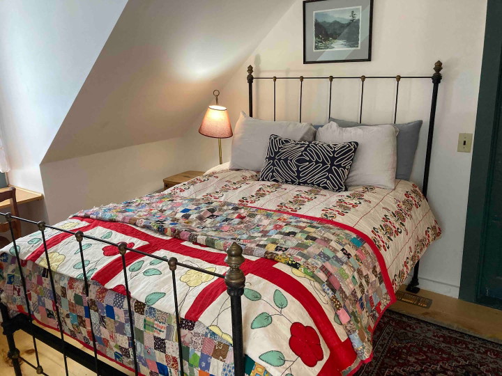 Romantic Barn Guesthouse In Village Center - Manchester, VT