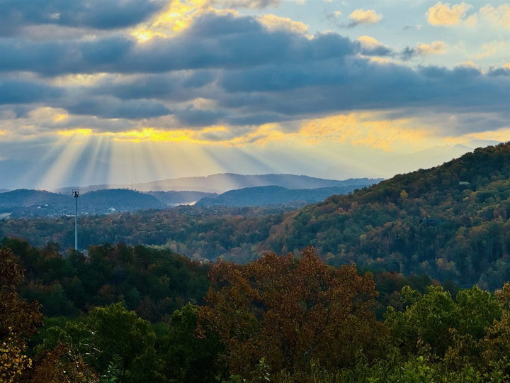 Fall Retreat*2k*hottub*gamerm*mins To Dollywood - Pigeon Forge, TN