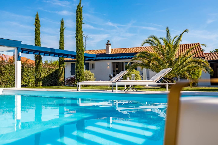 Villa Landaise Avec Piscine Au Sel Chauffée - Seignosse