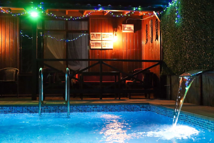 Unique 1+1 Private Wooden Chalet With Heated Pool - Sapanca