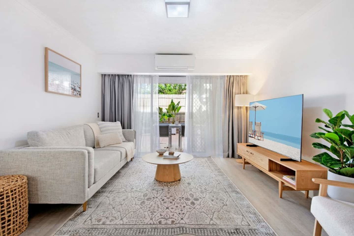 2 Bedroom Apartment In Britannia - Coasthm - Broadbeach
