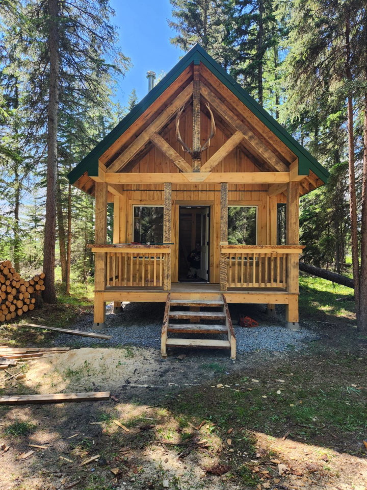Brewster Cabin - Rocky Mountain House