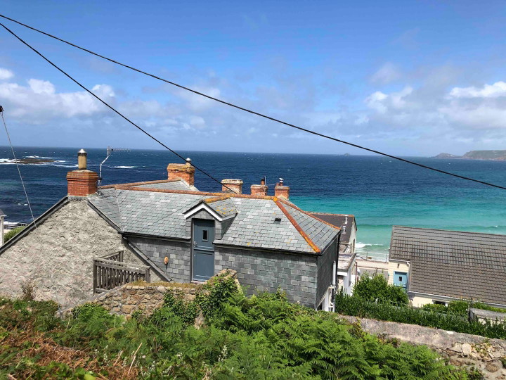 Amazing Seaside Loft Apartment With Sea Views . - Sennen Cove